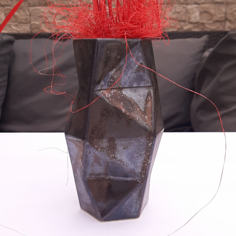 "EDGE VASE" - Custom Home Art