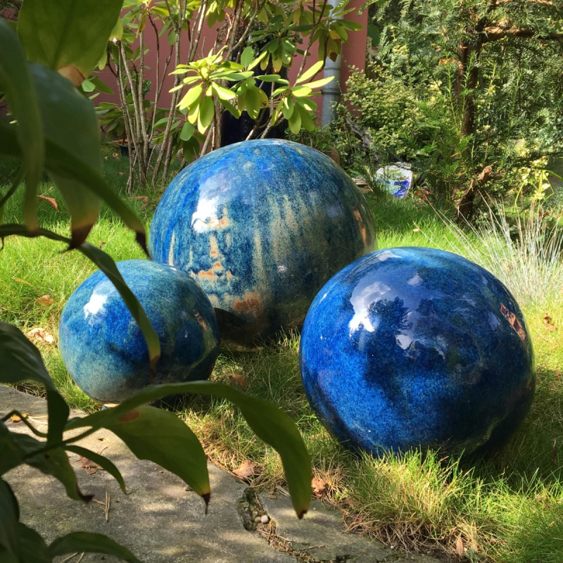 Garden Sculpture Spheres – Magic Indigo Candy (Set of 3) - Custom Home Art