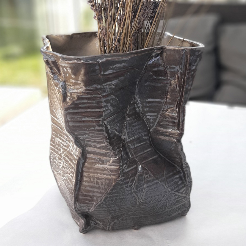 Vase "CARDBOARD ICON" - Custom Home Art